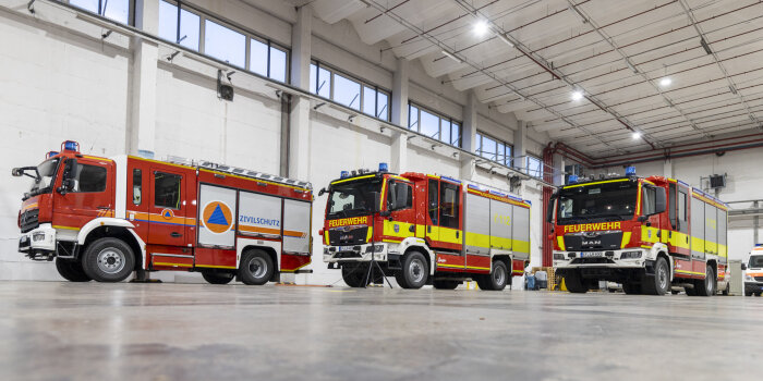 Neue Halle und drei neue Fahrzeuge für Katastrophenschutz in Erfurt ...